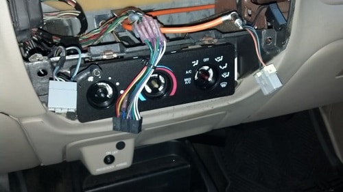 Symptoms Of Bad Transfer Case Control Module - Land Of Auto Guys